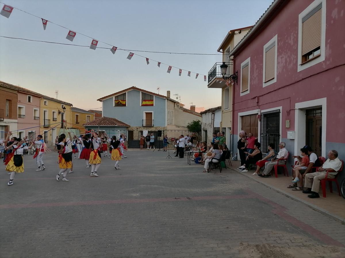 DANZAS Y PALOTEOS, TRADICIÓN DE GACINARRO | Alcarria Conquense